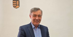 Fekete Tibor: mérföldkőhöz érkezett a pataki kultúrház energetikai ...